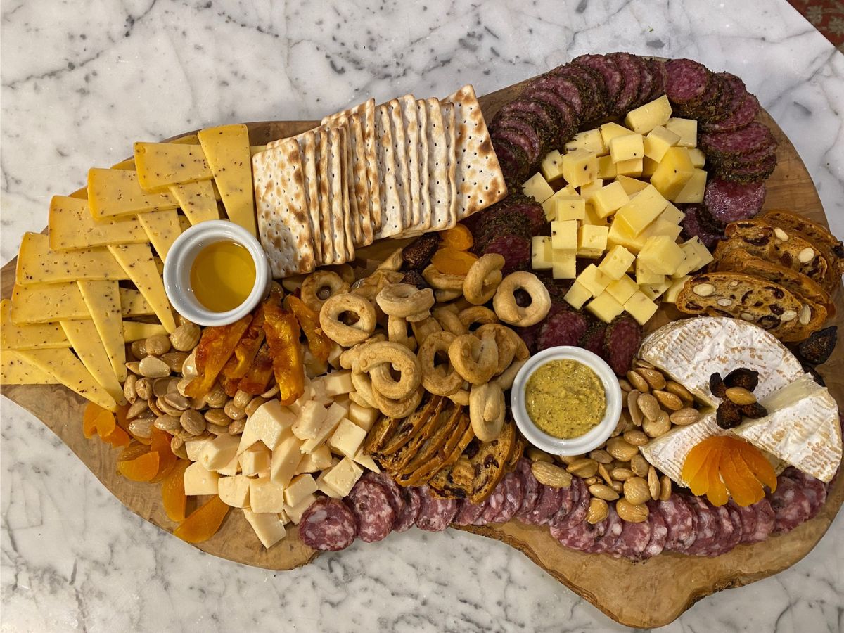 Your Ultimate Guide to Creating a WOW-Worthy Charcuterie Board ...